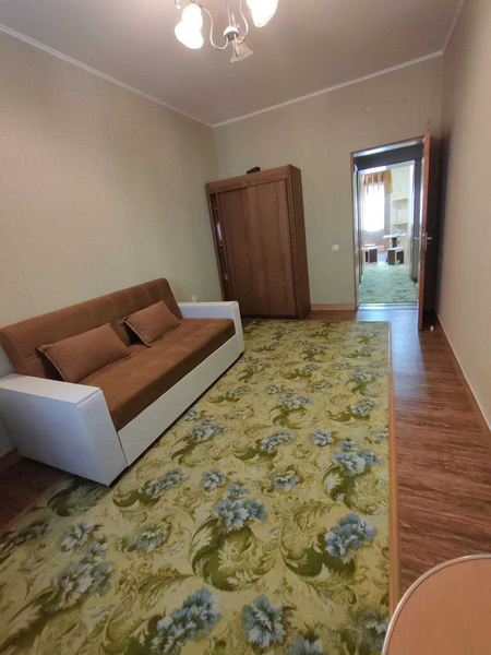 Продам 2х комнатную метро Чиланзар