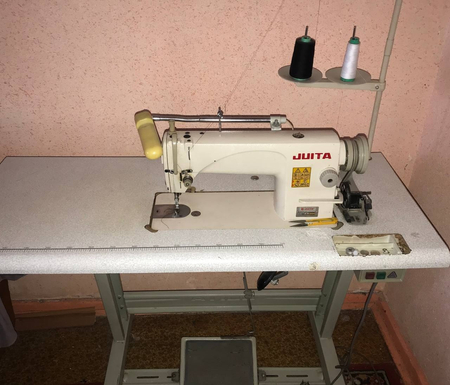 Tikadigan moshina JUITA
