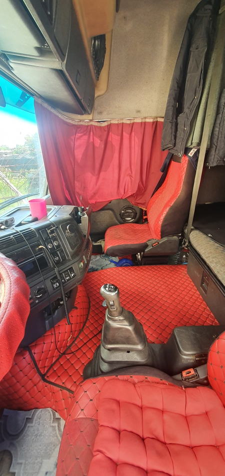 Volvo Fh 12 sotiladi srochniy