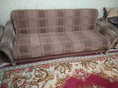 Диван и два кресла