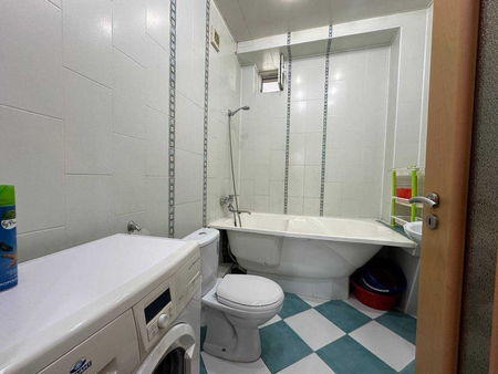 Мирабадский район 4х ком, 4 этаж, 94 школа; ул.Нукусская