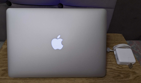 Macbook Air 2017 год. Экран 13