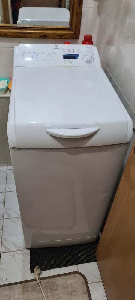 Стиральная машинка Indesit 5 кг