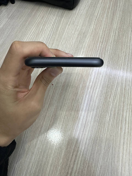 Iphone 11 64 LL/A