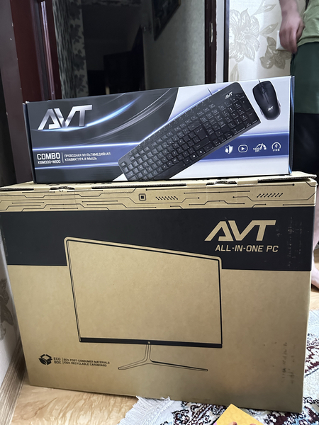 Продам свой новый Моноблок AVT X5 H610/i512400/8Gb/512Gb