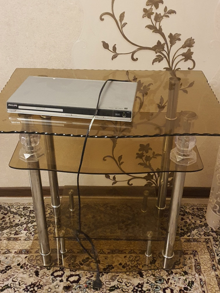 Продаются люстра зеркало подставка