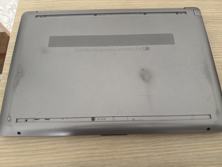 Hp noutbuk srochna sotiladi
