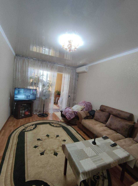 Продается квартира 3/4/4. Алгоритм .массив Гулистан.