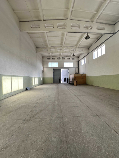 Sklad ijaraga beriladi 750 kv.m. Bektopi