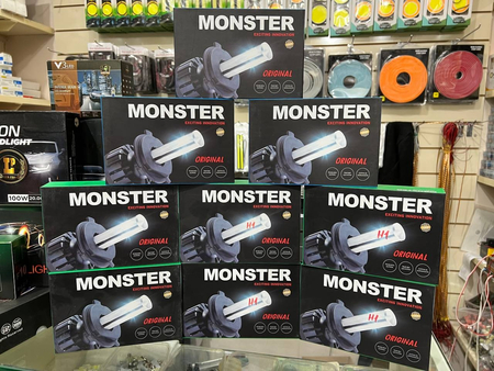Monster Led hamma Moshina farasga bor