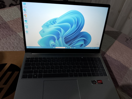 Ноутбук HP-15-fc0015nia