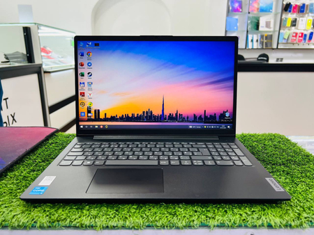 Lenovo core i3 11-avlod