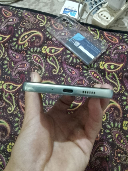 Samsung galaxy A73