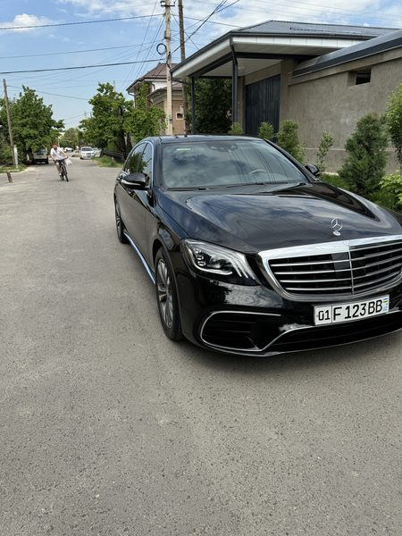 Mersedes benz W222