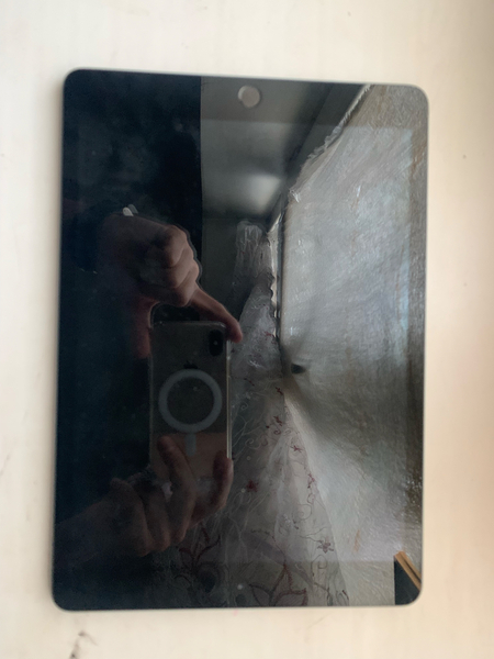 срочно продается iPad 7 поколение