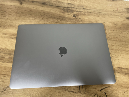 Macbook pro 2018 15 inch