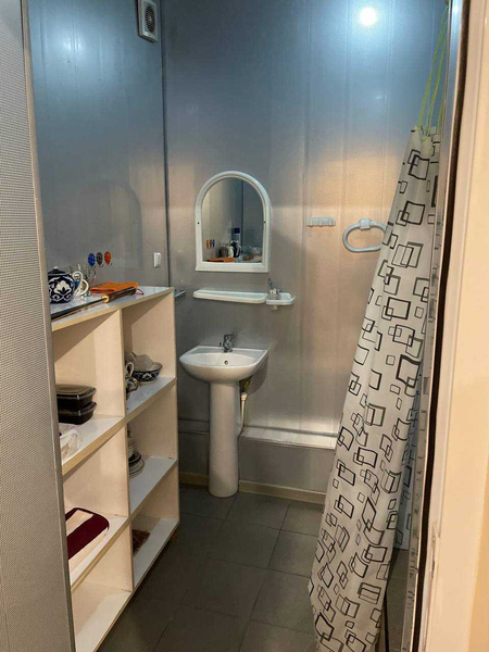 Дом-офис,Центр Луначарского,2-этажа,9-сот,444 м²,подвал,склад,ремонт