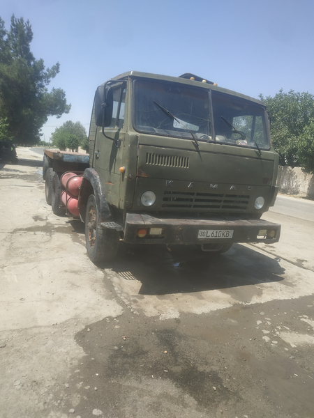 Kamaz tyagach metani bor hujjatlari joyida