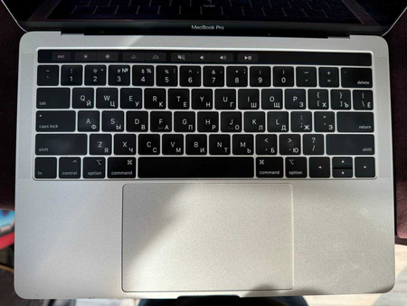 MacBook Pro 2019 13-inch, Quad Core i5 1.4GHz, 8 RAM, 128 SSD
