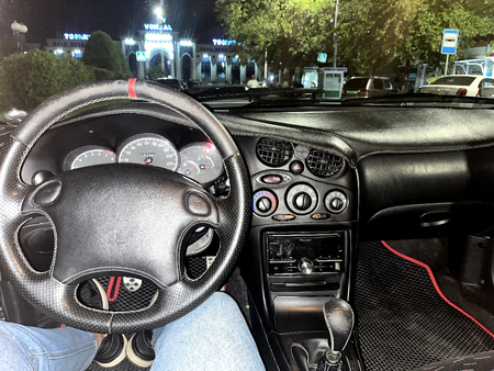 Hyundai Tiburon 2.0L