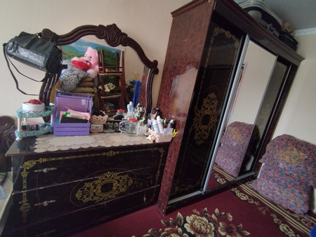 Спальные гарнитуры