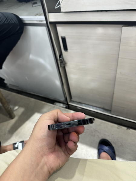 iphone 14 pro 710$