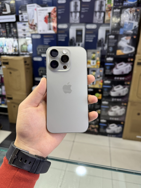 iPhone 16Pro 256gb Natural sim