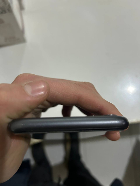 Iphone 11 karopka yoq