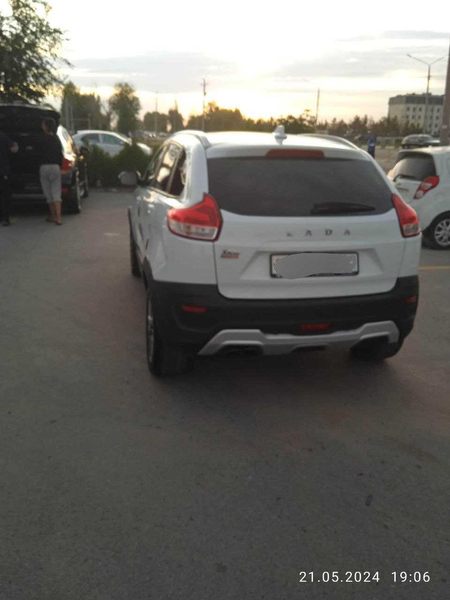 LADA XRAY 100 % toza mashina