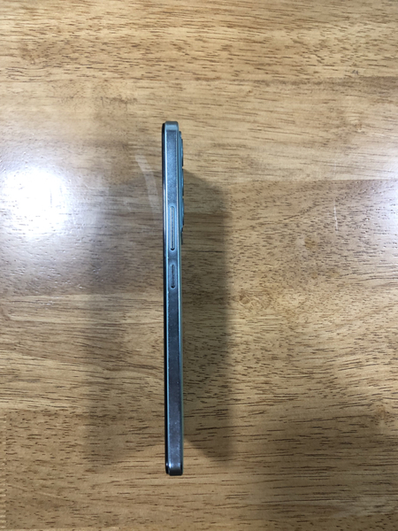 Vivo V27 e ideal holatda