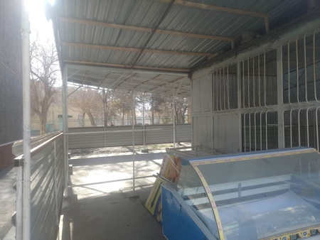 Magazin pedagogika instituti fizika matematika fakulteti oldida