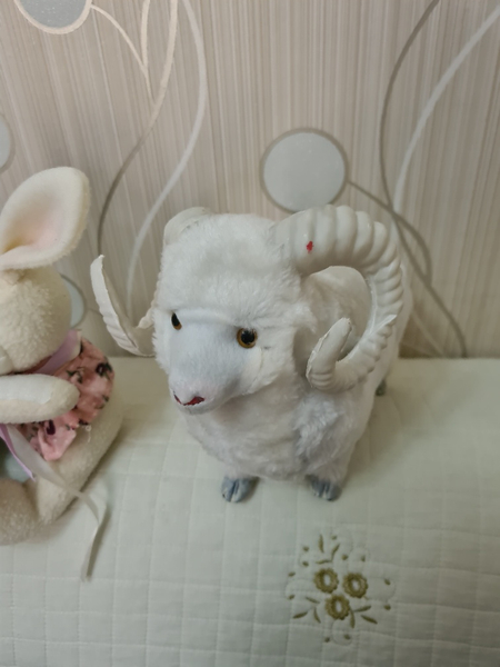 Игрушки мягкие фирменные