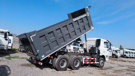 SHACMAN F3000 Самосвал 25 тонн