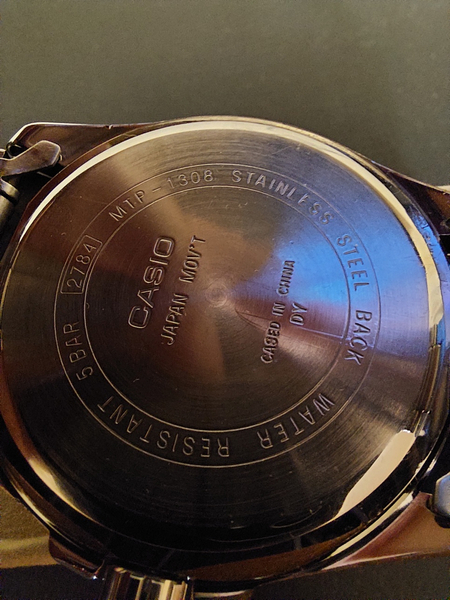 Продам часы Casio