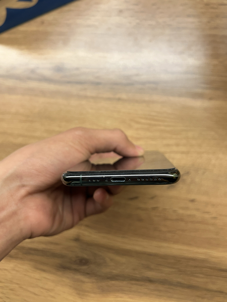 IPhone 11 Pro Tinniq Holatda Srochno