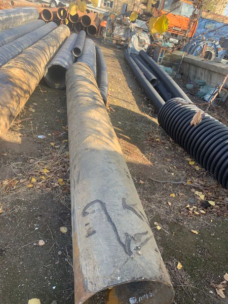 temir truba 530 mm *8mm uzunligi jami 15 metr(11.70+3.30)