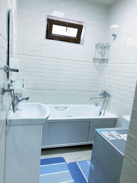 Сдаётся 2х комнатная квартира в Мирзо улугбекский районе на Ц4 Br16