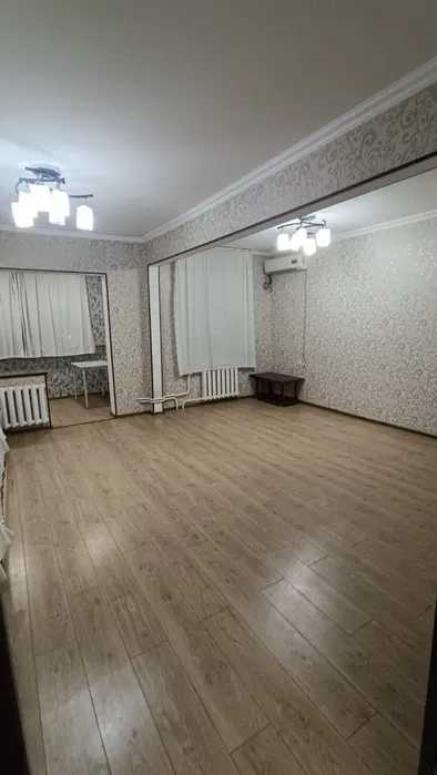 Продаётся 3 в 4 комнатную квартира на Юнусабаде 9 квартал! ЮА