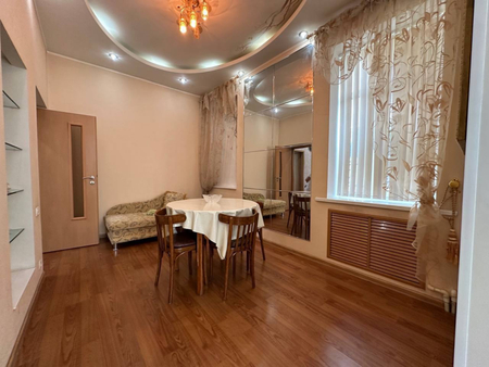 Продается 4/4/4 на Нукусской