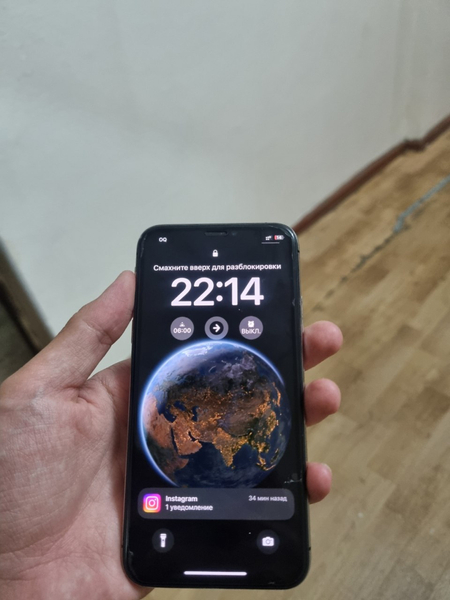 Iphone xs srochno sotiladi