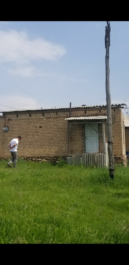 Ангрен шахар Увакда уй ер участка срочно сотилади