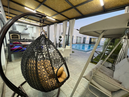 Dacha uchastka hi-tech usulda qurib bitkazilgan