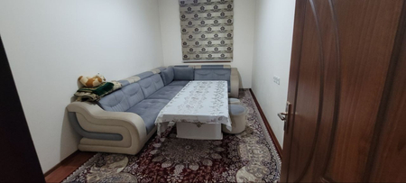 Санат саройи олдида Янги курилган Дом