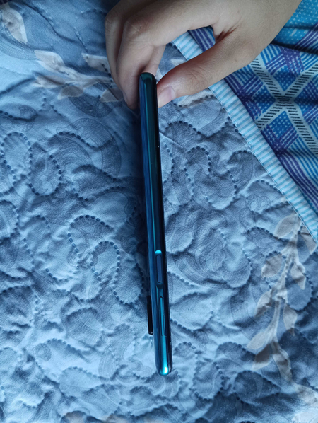 Redmi note 9 s sotiladi .