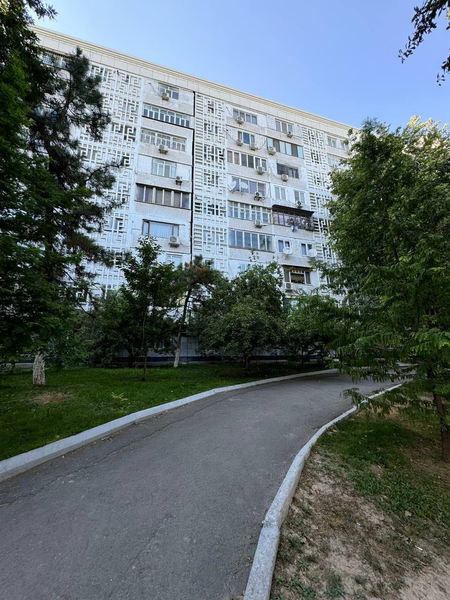 Офис 135м2 первый уровень на дархане