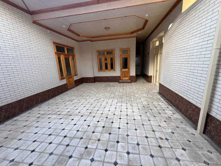 Xovli sotiladi Shaxar markazidan (продается дом в центр города)