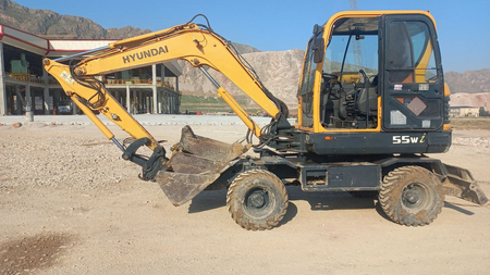 Hyundai Yil 2013 ishlash chiqarilgan juda zur mator ochilmagan 11600 s