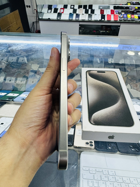 iPhone 15 Pro Max 256 gb natural 100%
