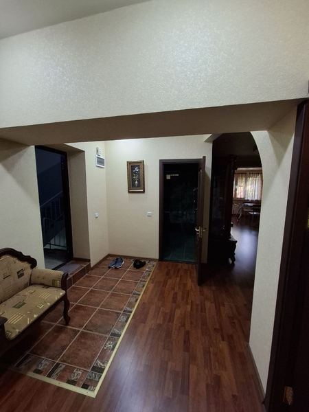 Продам квартиру Алайский Ц2 3/2/4 70м2 77 серия