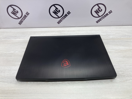 Ideal holatda MSI i5-10avlod 16/256 gtx 1650